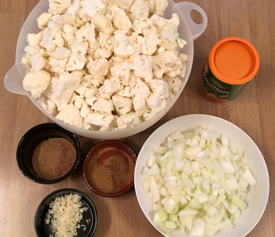 Cauliflower Life Size Sheep | Food is Art
